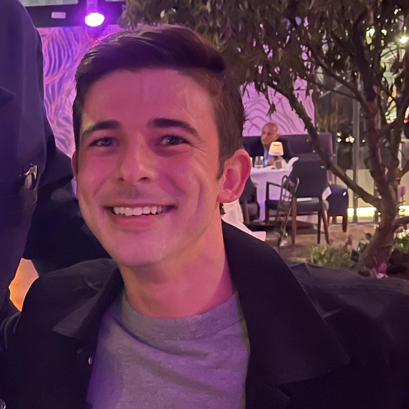 Catering your events to an evening in with loved ones! - Chef in Los ...