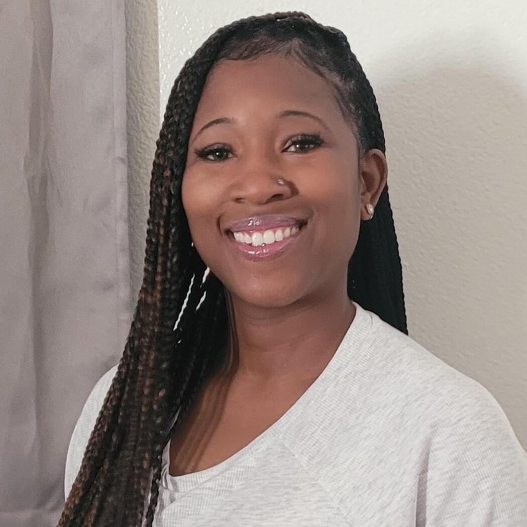 Hey!My Name is Niesha Mao.I have be a cook for 24 years and a chef 20 ...