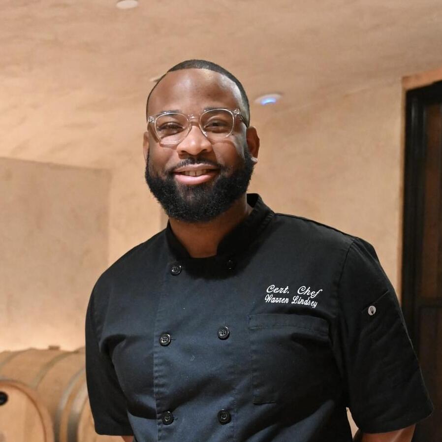 Experienced Celebrity Private Chef Dedicated to Bringing Happiness and ...