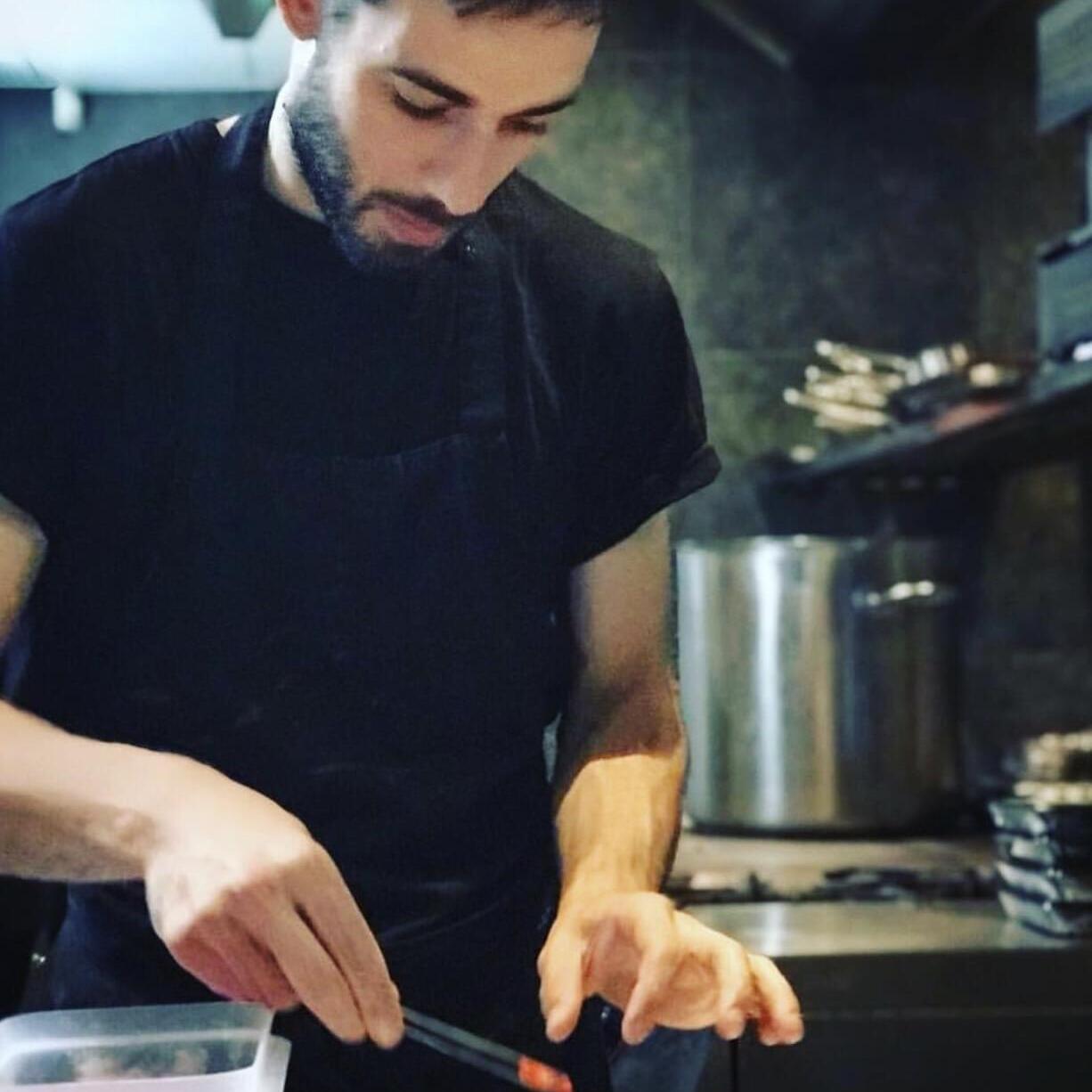 Creative chef with more than 10 years of experience. From family-run ...
