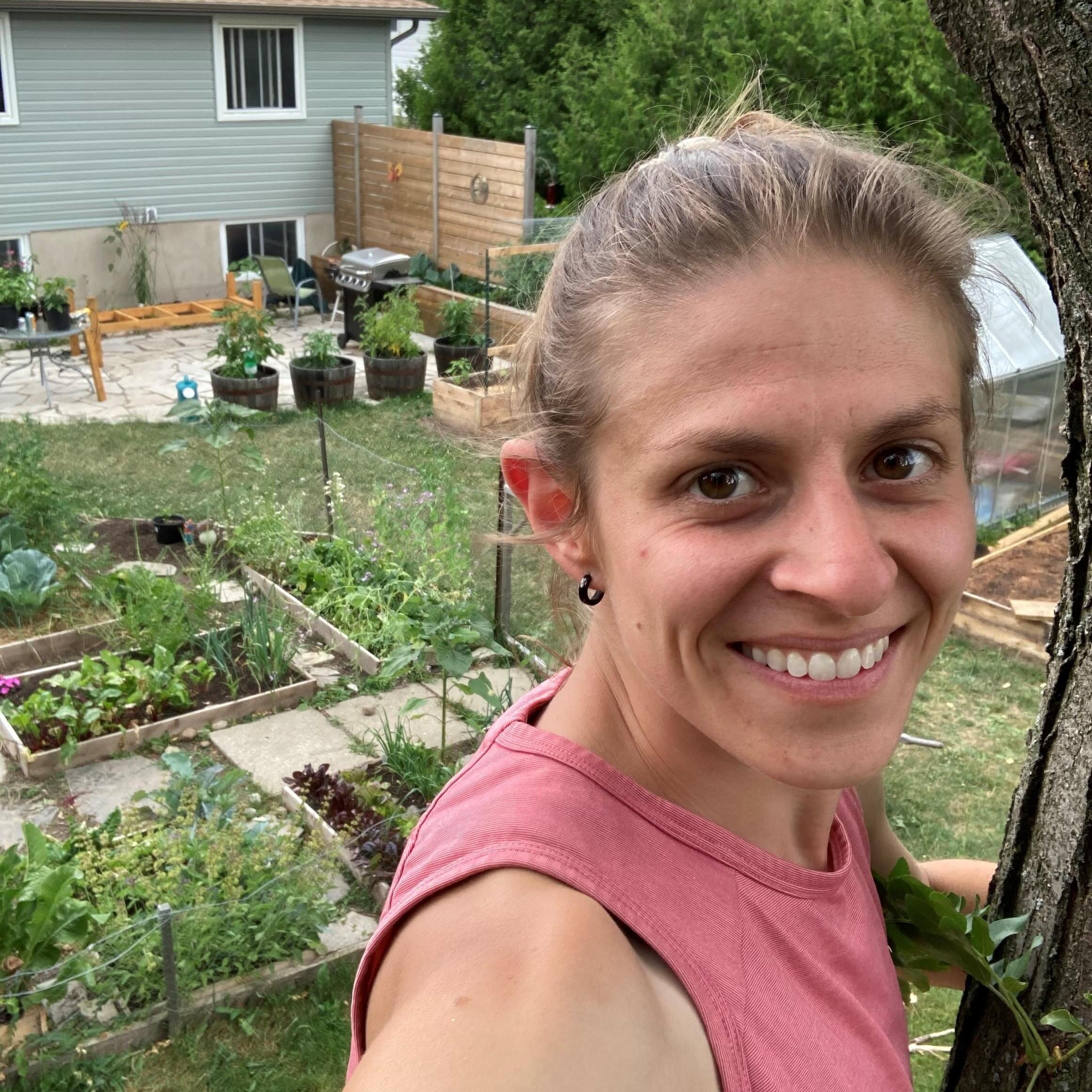 Let me help you by helping your gardens! I'm a kelly-of-all-trades ...