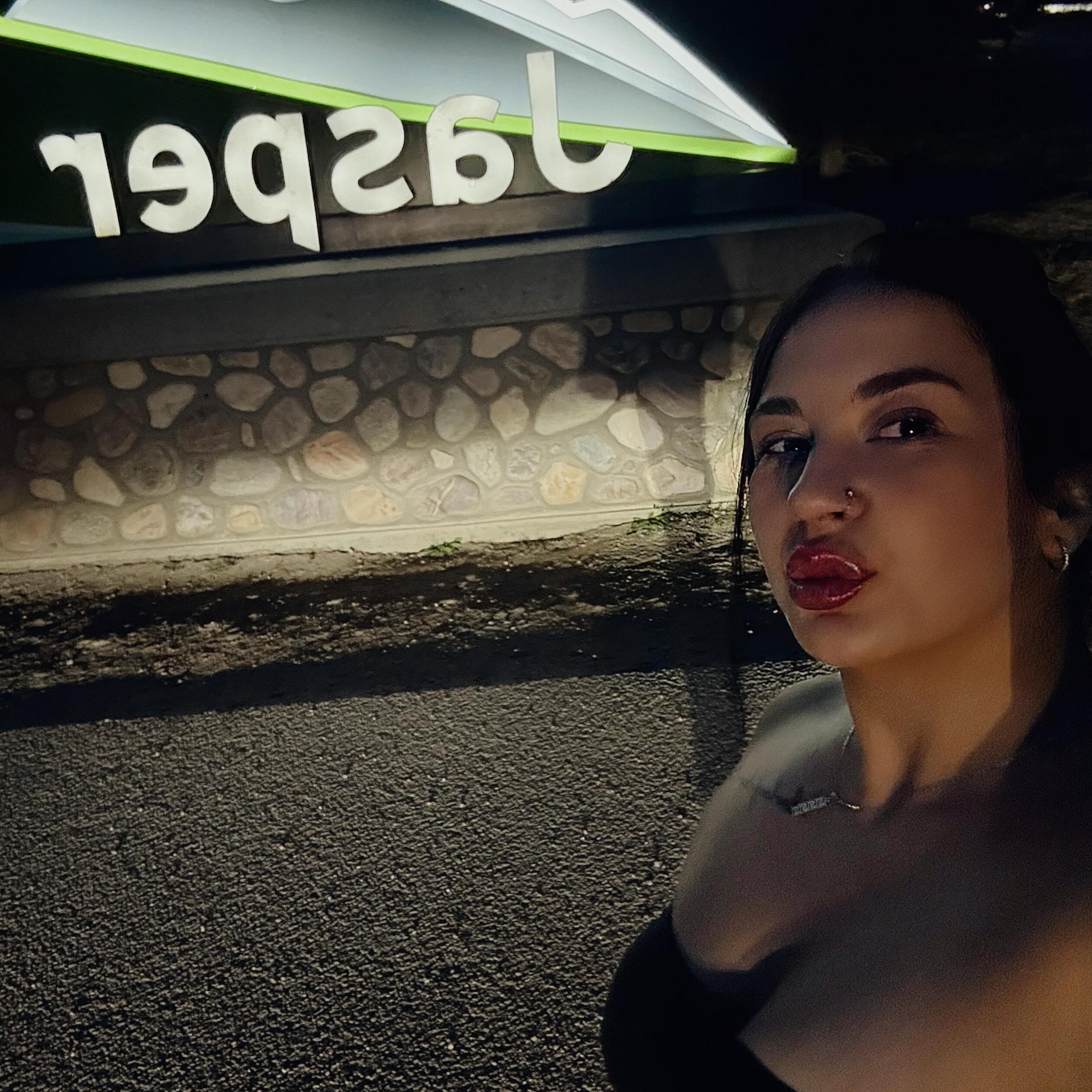 Experienced & Reliable Nanny in Val-d'Or, Quebec $25/Hr - Nanny, Pet ...