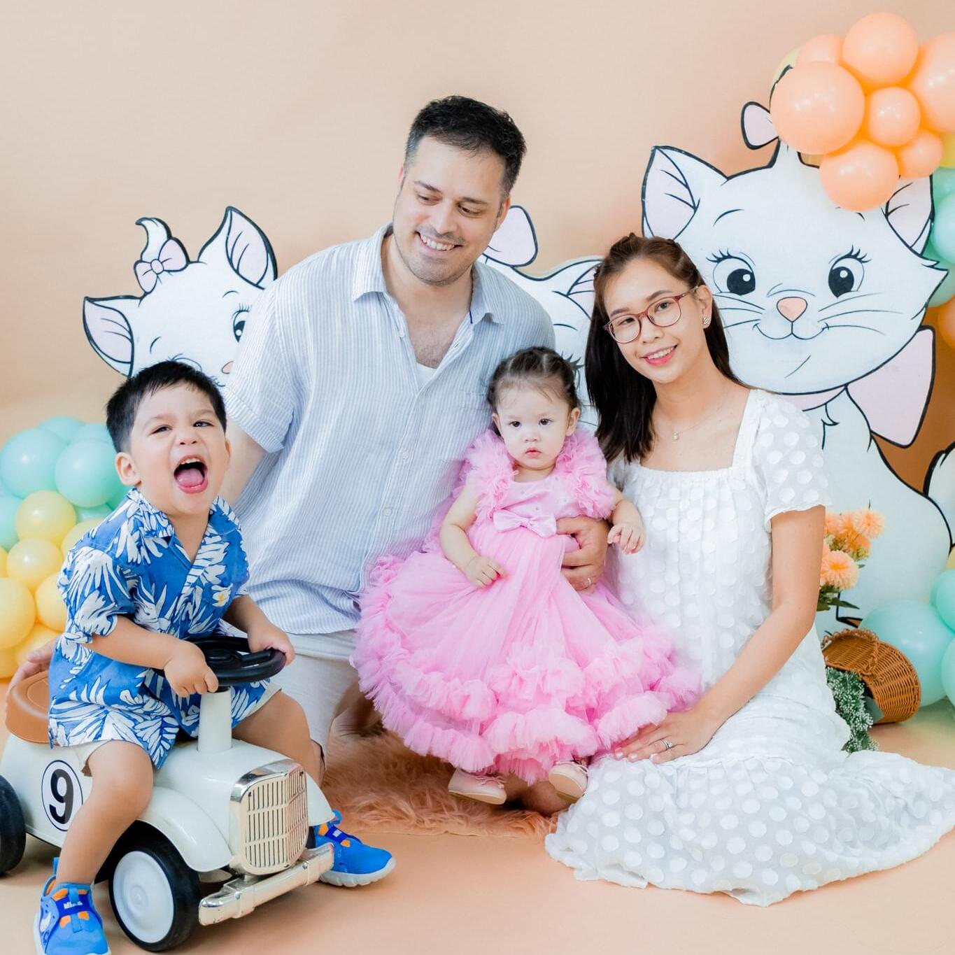 URGENT HIRING - Full/part time nanny (Start Jan 26th) - Family, English ...