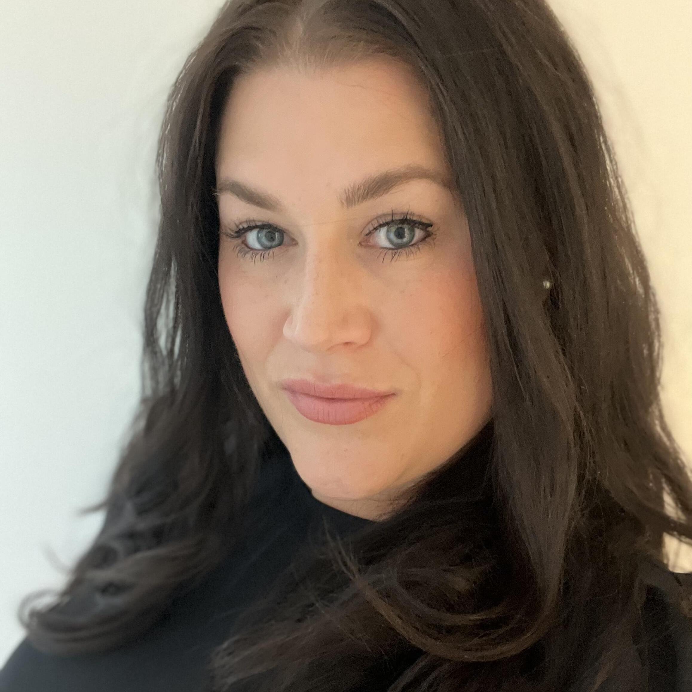 Seeking a fun, caring nanny for 1 year old boy - Family, English in ...