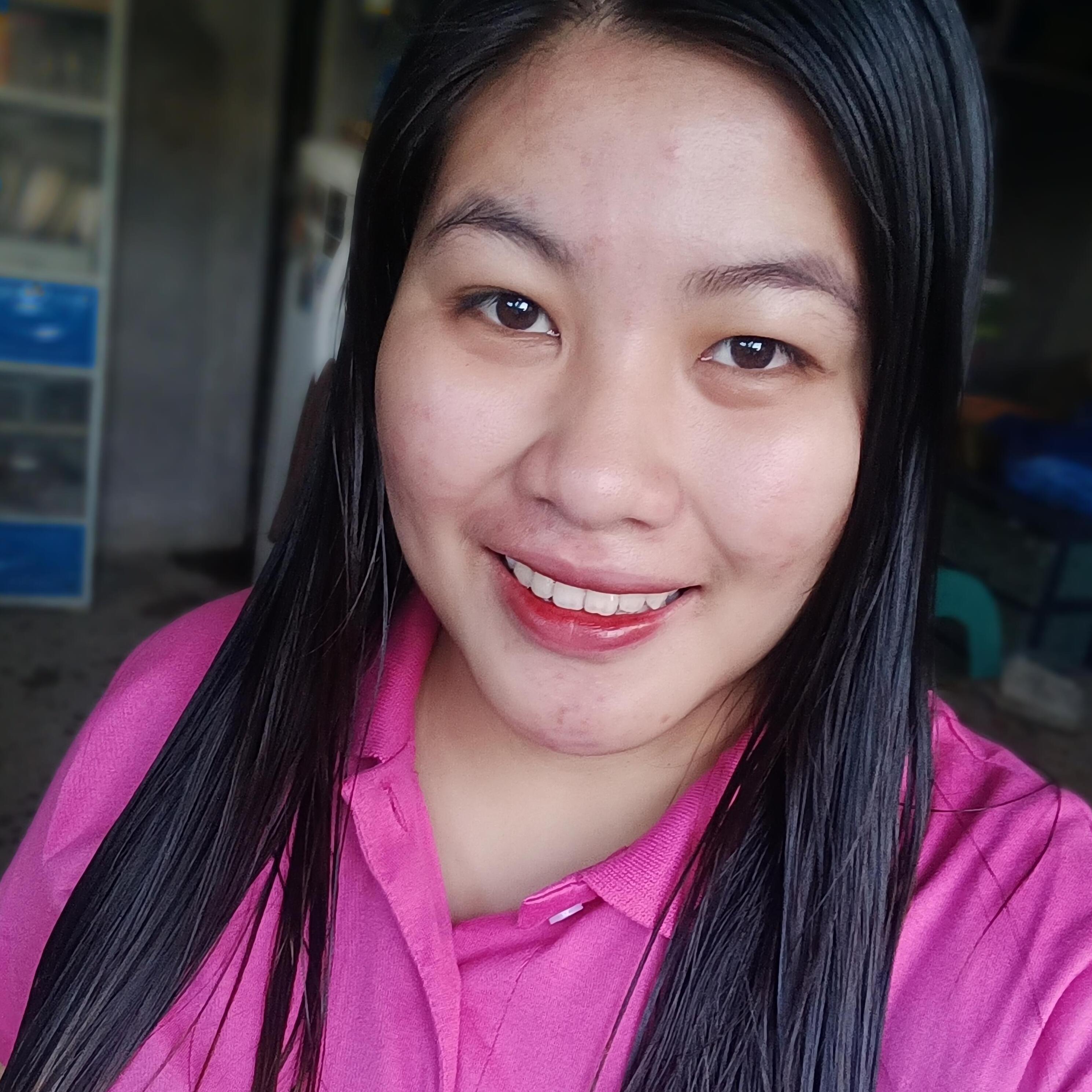 Certified caregiver here in the Philippines , with experience handling ...