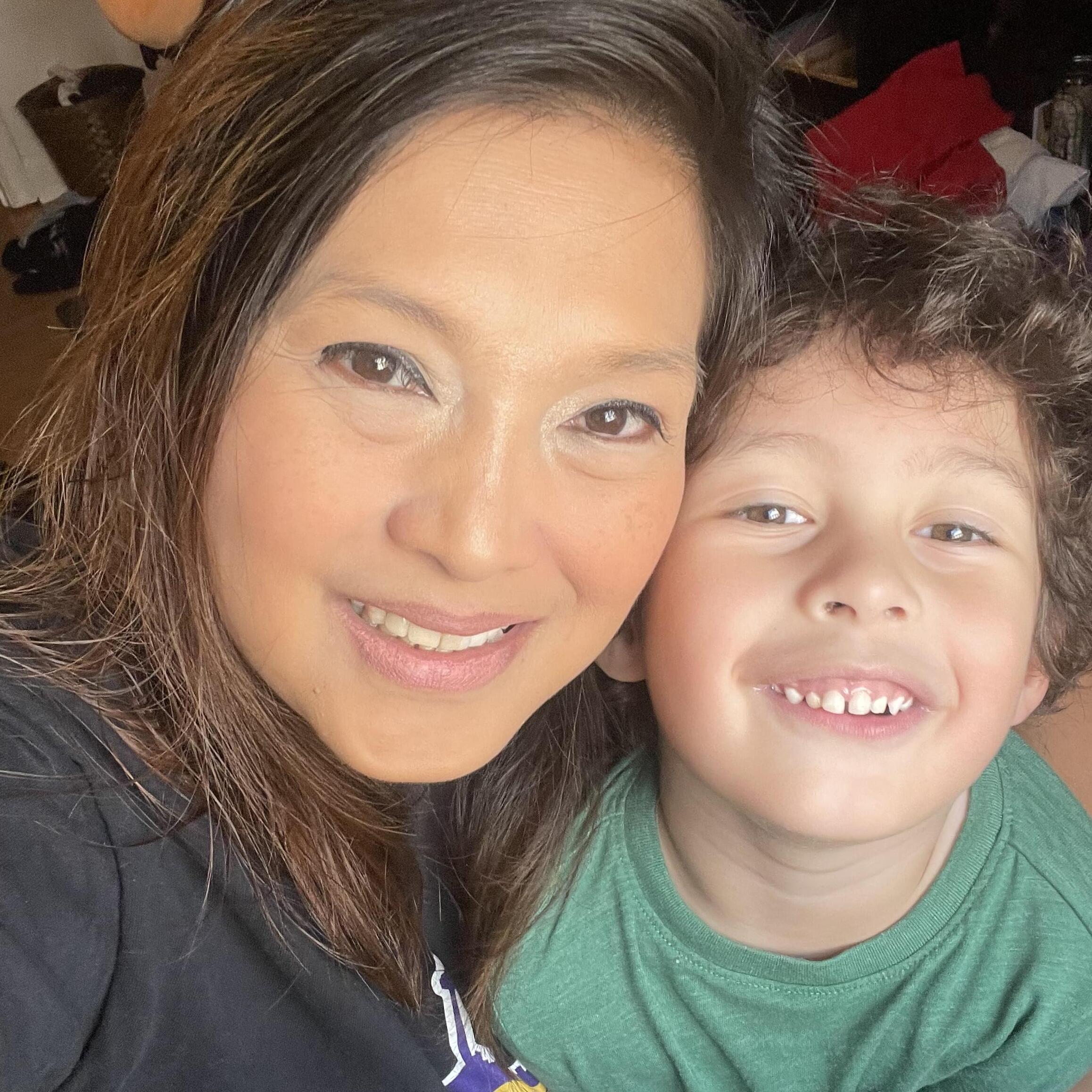 Experienced Nanny Wanted in Scarborough, ON $18/Hour Great Family Home ...