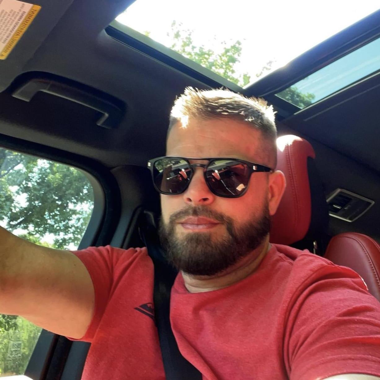 Hiring Experienced Salesman in Boston, MA - $50/Hr Wages! - Salesman ...