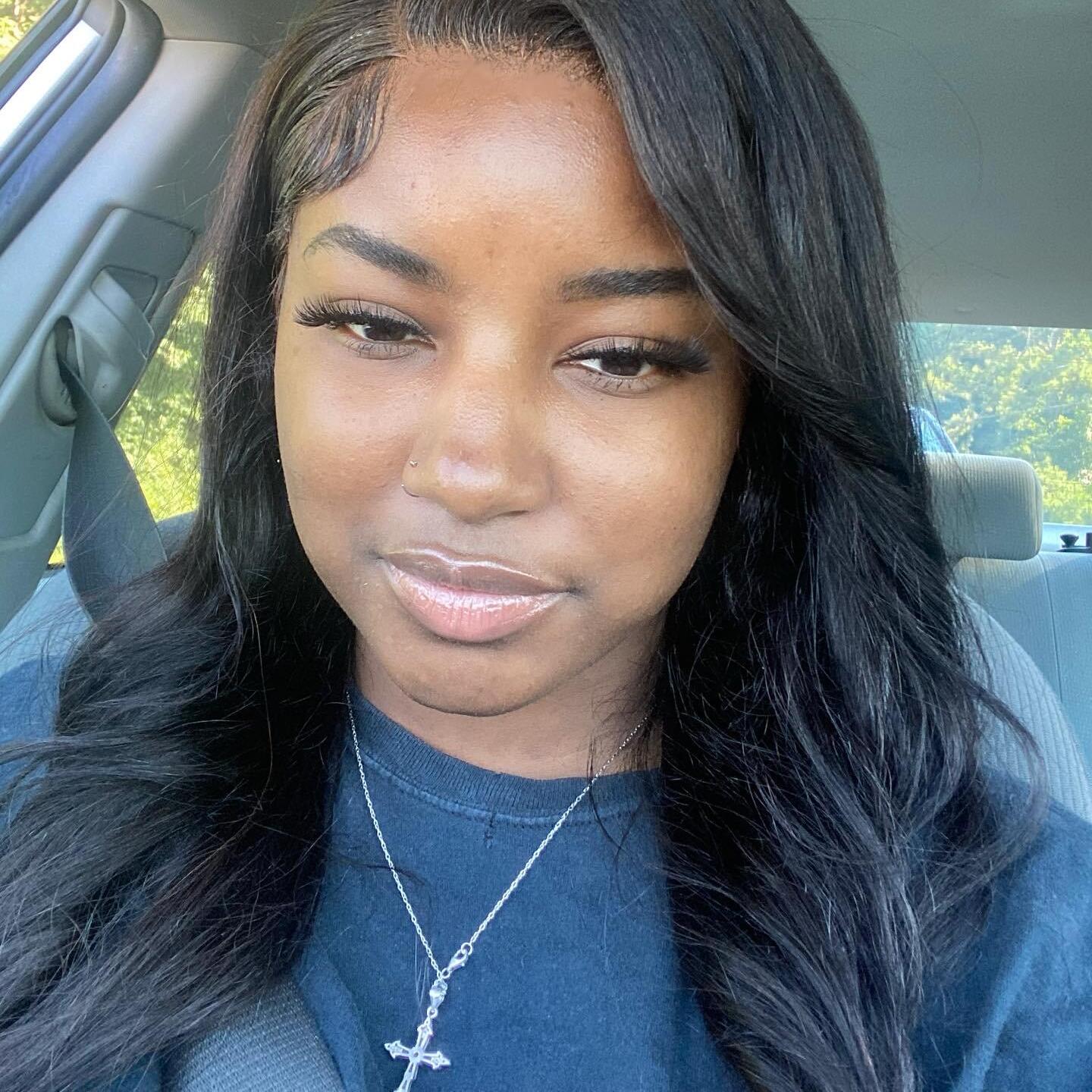 Hey, I’m Amari! Im a 20 old college student & a part time sitter/CNA! I ...