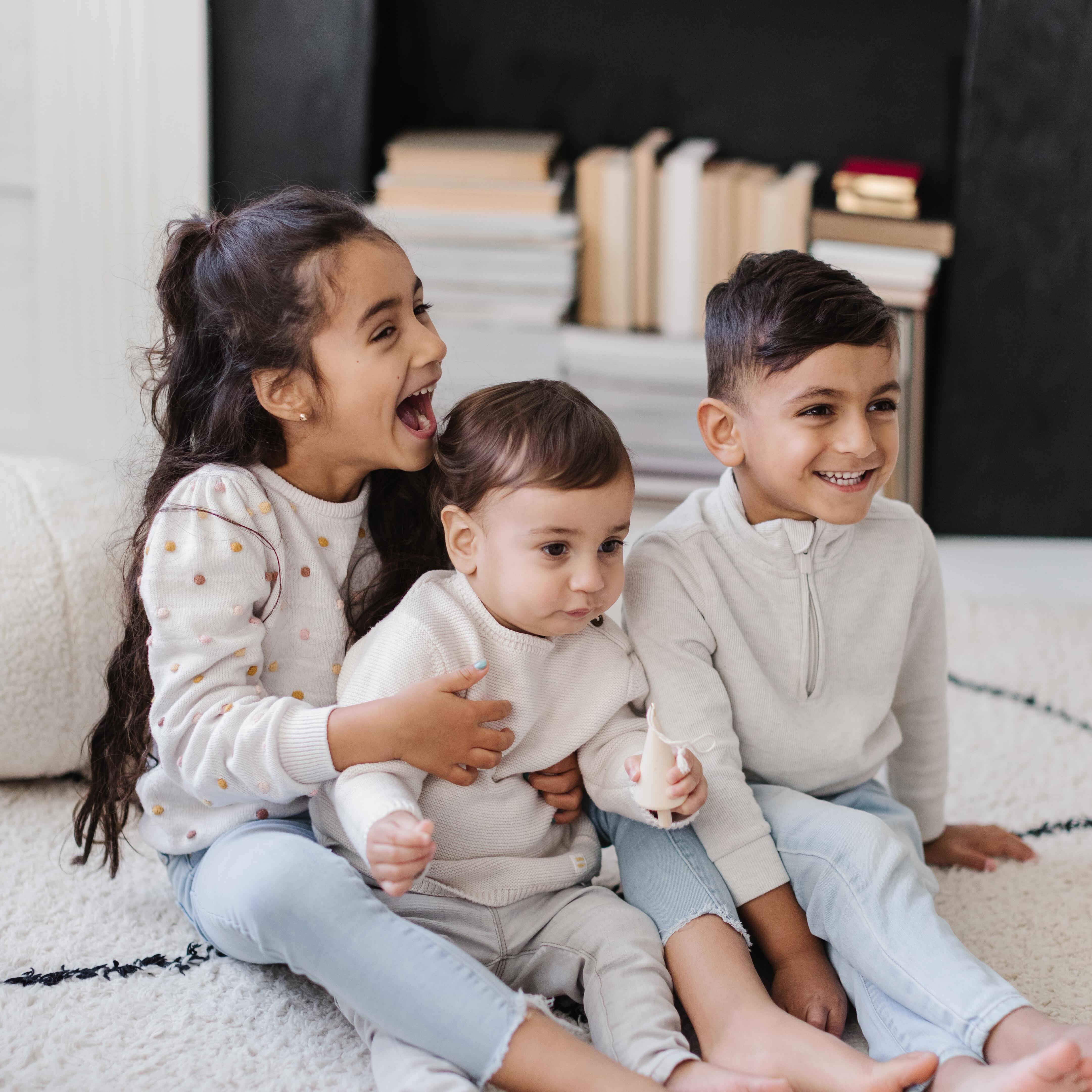 Looking for sitter/nanny to watch 2, 4, and 6 year old (usually not all ...